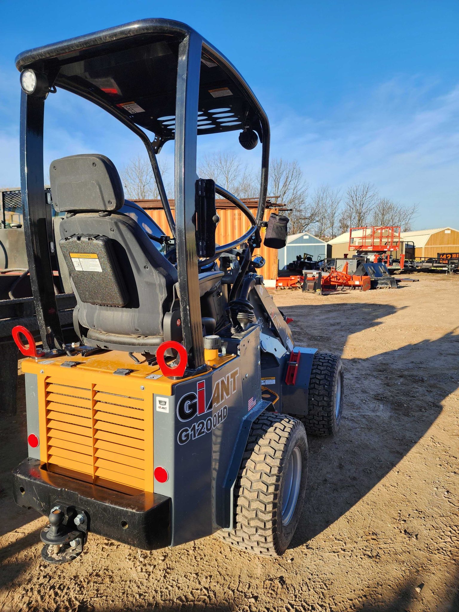 GIANT Loaders • Show Me Rents